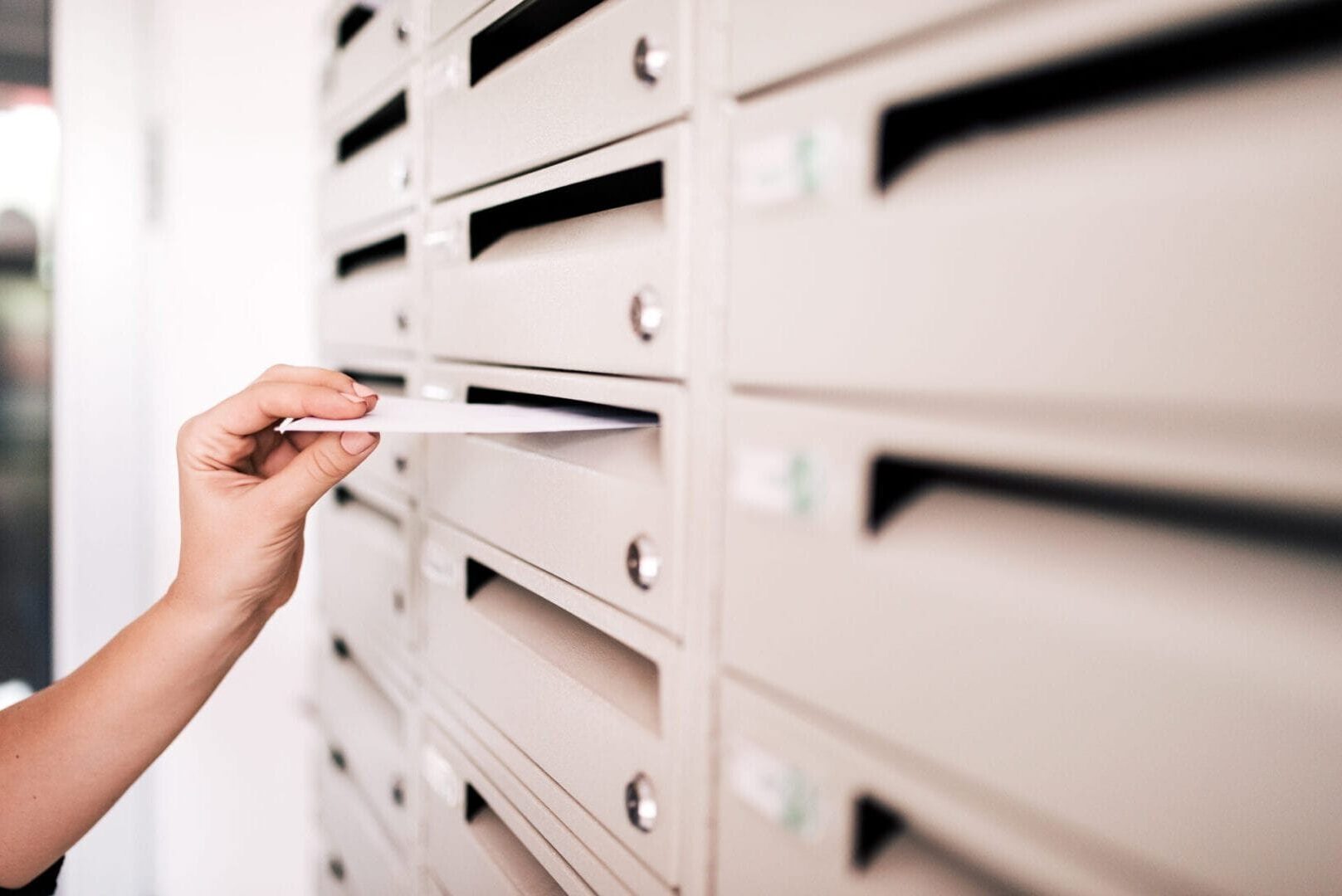 Beyond Screens: Exploring the Lasting Impact of Leaflet Distribution in ...